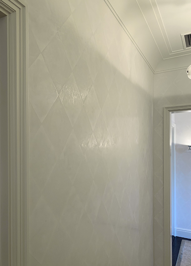 Venetian Plaster Diamond Patterned Entry Foyer Walls D1 | Christianson ...